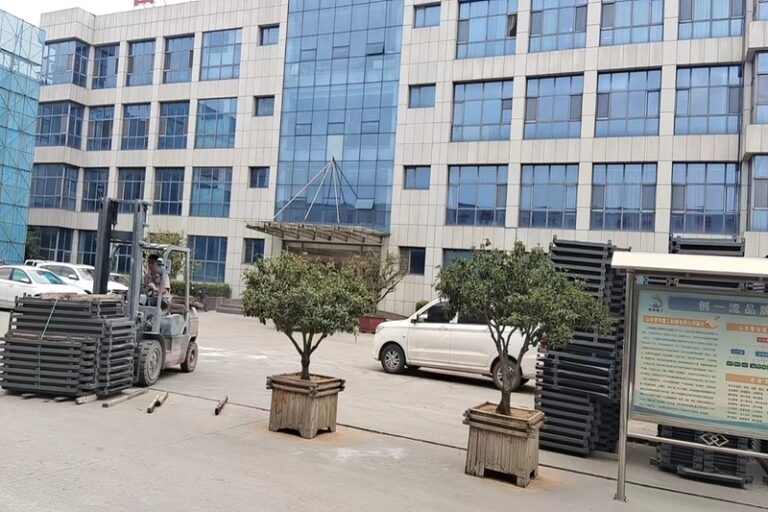 Wall panel, flooring, Wall Moulding manufacturer, supplier, colomac